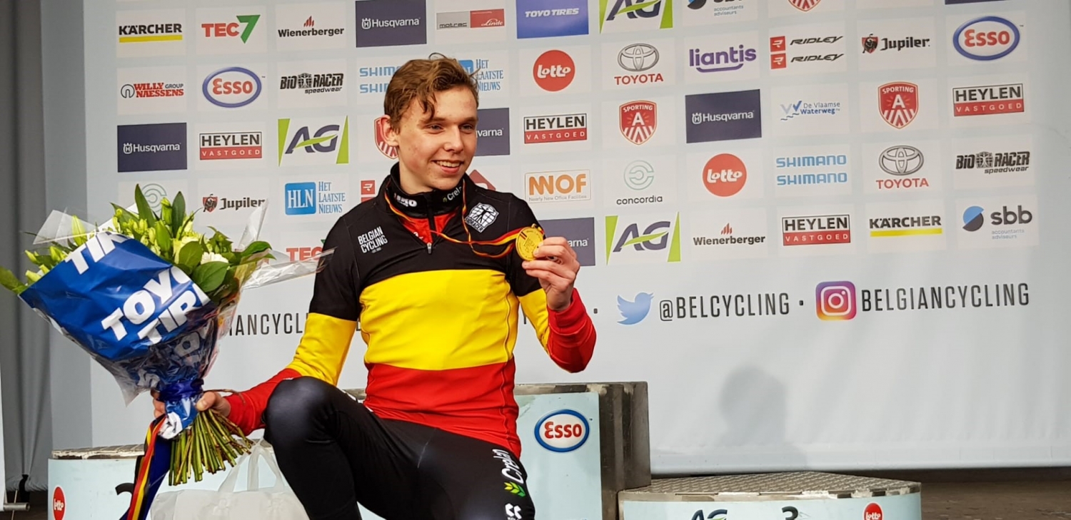 Aaron Dockx pakt Belgische titel bij 2de jaars nieuwelingen | RTV