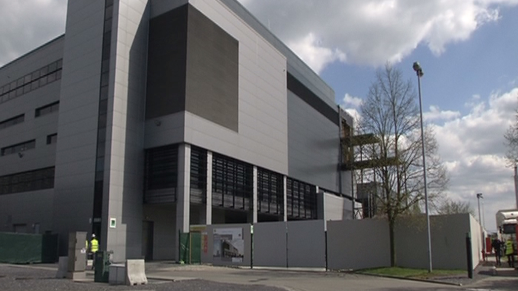 Sanofi zoekt 100 extra mensen voor nieuwe fabriek | RTV